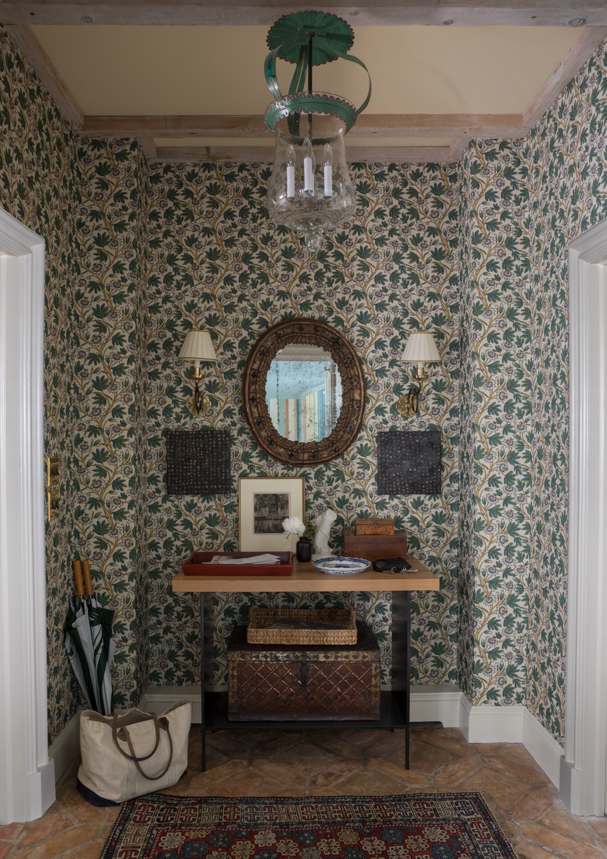 Designer William Cullum Delights in Details - PAGODA RED Stories